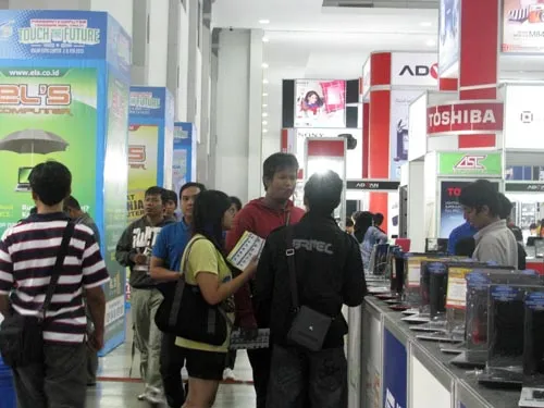 Tablet Masih Jadi Jagoan di Ajang Pameran Apkomindo - Espos.id | Espos ...