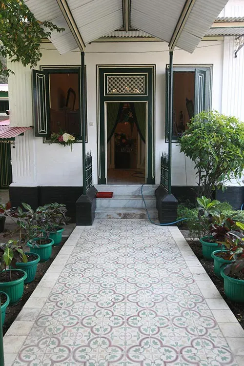 ROYAL WEDDING NGAYOGYAKARTA : Bau Dupa Iringi Kedatangan KPH Notonegoro ...