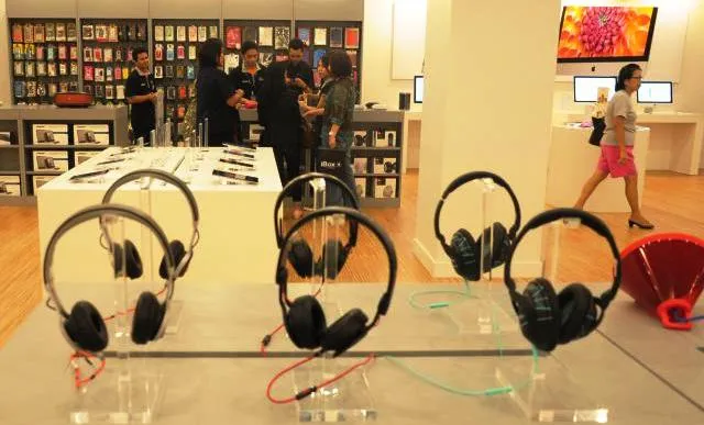 FOTO IBOX FLAGSHIP STORE : Apple Buka Ibox Flagship Store di Jakarta ...