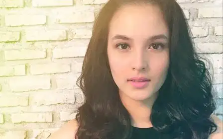 VIDEO BUGIL MIRIP CHELSEA ISLAN : Video Tanpa Busana Mirip Chelsea ...