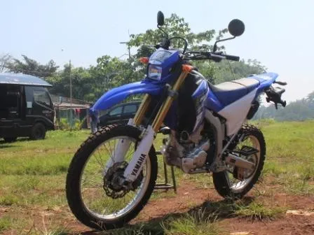 SEPEDA MOTOR TERBARU : Yamaha WR250R, Motor “Pacul” Rp93 jutaan - Espos.id