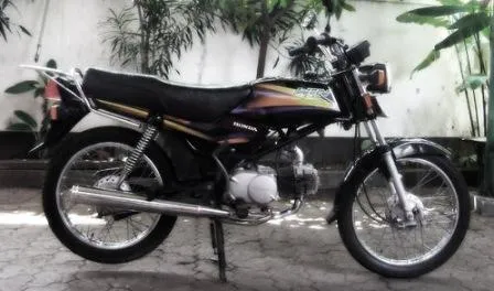 SEPEDA MOTOR HONDA : Win Cepek, Raja Jalanan Bermesin 100 cc - Espos.id