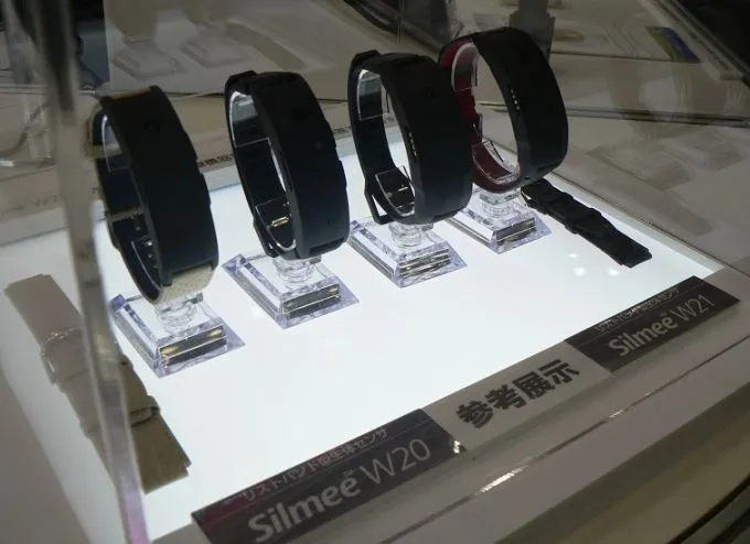 TEKNOLOGI TERBARU : Toshiba Rilis Gelang Sensor Biologis - Espos.id