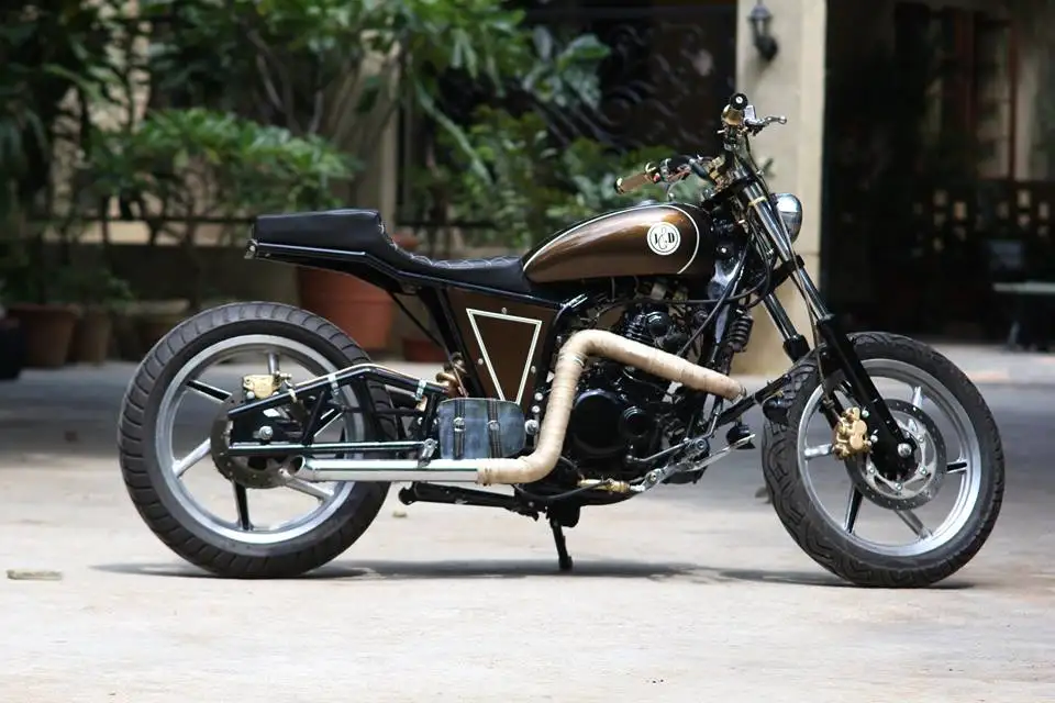MODIFIKASI MOTOR : Disulap ala Bobber, Pulsar 220 Tampil Ekstrem - Espos.id