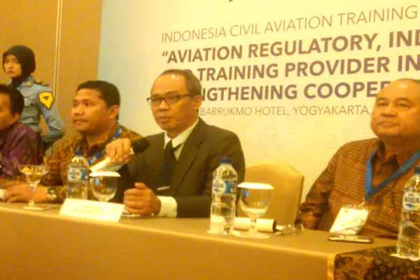 Pilot Komersial Menganggur hingga Ratusan Orang, Ini Penyebabnya - Espos.id