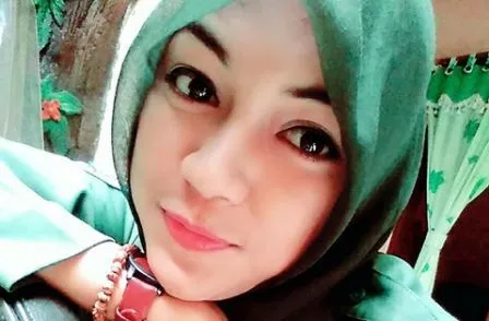 TRENDING SOSMED : Rizma Uldiandari, Guru Cantik Asal Tegal yang Bikin Betah di Kelas - Espos.id