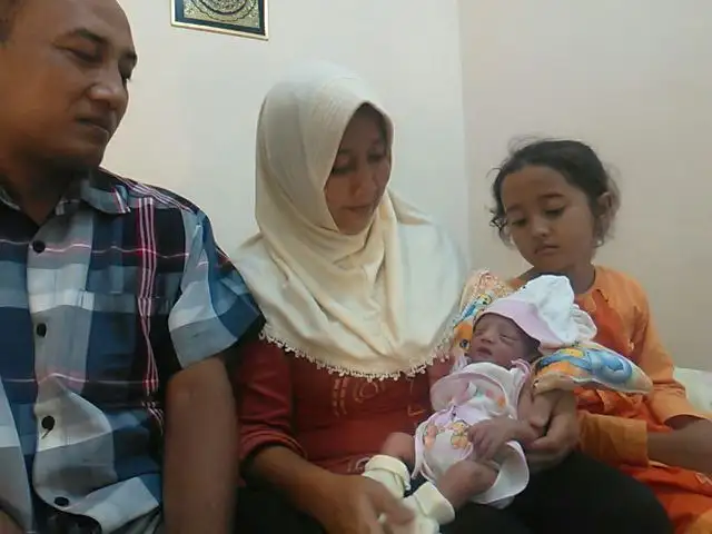PENEMUAN BAYI BOYOLALI : Bayi Cakep Ini Terbungkus Plastik Ditemukan di ...