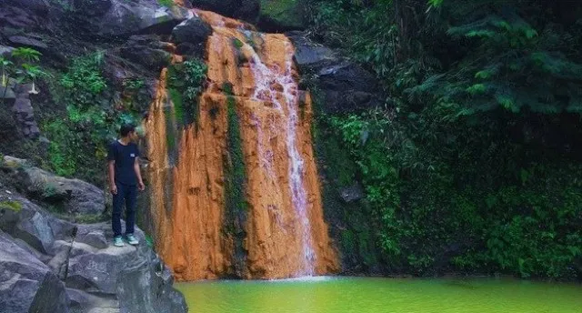 WISATA SEMARANG : Curug Klenting Kuning, Pesona Indah Alam Semarang ...