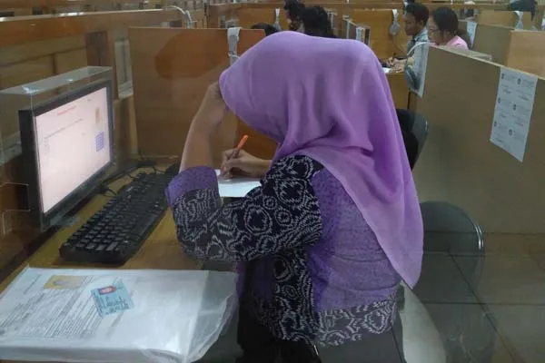 Seleksi Mahasiswa Pascasarjana UNY Gunakan Sistem CBT - Espos.id | Espos Indonesia dari Solo ...