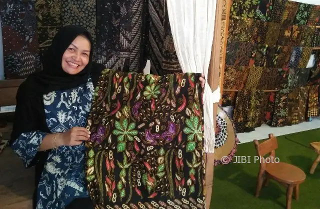 KISAH INSPIRATIF : PNS Kota Madiun Ini Sukses Berwirausaha Batik Berkat ...