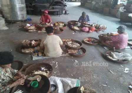 Menengok Sisa-Sisa Kejayaan Pabrik Rokok Klobot Kota Madiun - Espos.id