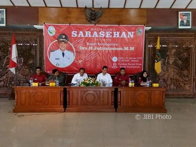 PILKADA KARANGANYAR 2018: Juliyatmono dan Rohadi Tampil Mesra Saat Sarasehan dengan Mahasiswa ...