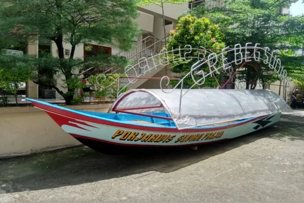 Wisata Imlek, 3 Perahu Siap Layani Wisatawan Susuri Kali Pepe Solo - Espos.id