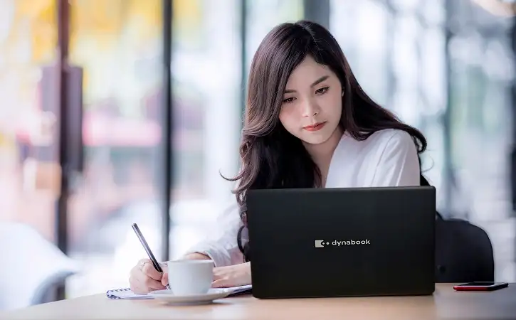 Sharp Notebook Dynabook Serba Bisa, Ini Spesifikasinya - Espos.id