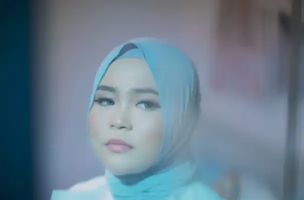 Lirik Lagu Berkali kali - Selfi Yamma - Espos.id