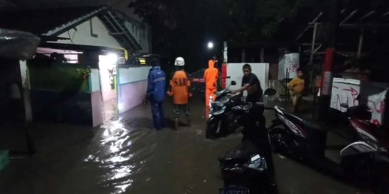 BPBD Sukoharjo Waspadai Banjir Susulan, Siagakan 70 Personel - Espos.id