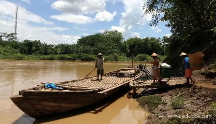 Kisah di Balik Penciptaan Lagu Bengawan Solo Karya Gesang - Espos.id