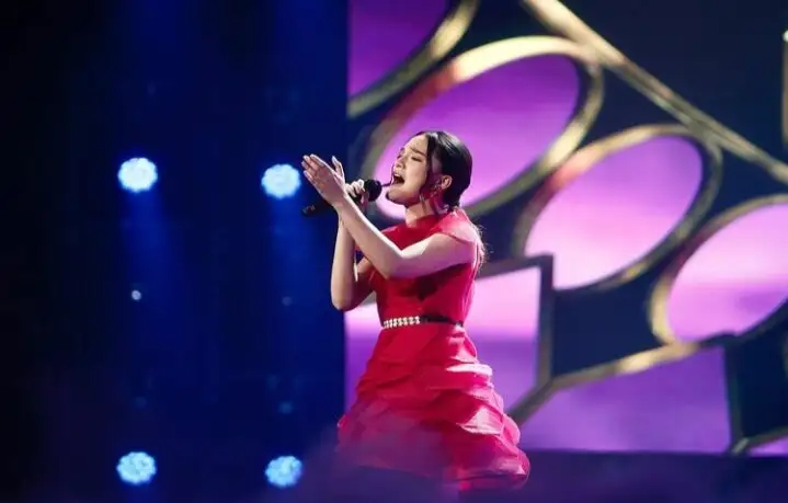 Maysha Jhuan Dapatkan 5 Standing Ovation dari Juri X Factor Indonesia ...