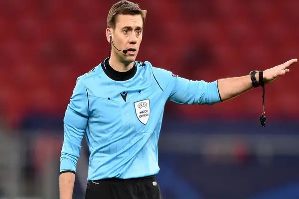 Profil Wasit Final Liga Champions: Terkenal Suka Obral Kartu Kuning ...