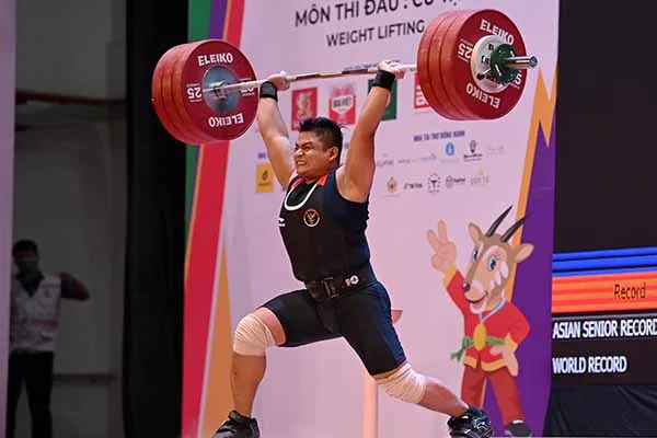 SEA Games: Lifter Zul Ilmi Tambah Koleksi Medali Emas Angkat Besi - Espos.id | Espos Indonesia ...