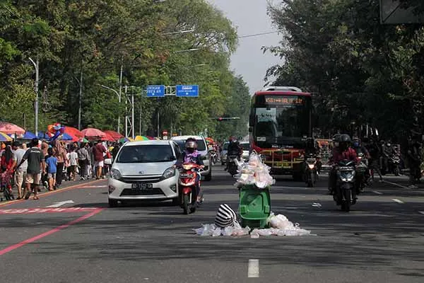 Bakal Ada Razia Pembuang Sampah Sembarangan di Solo, Sanksinya Berat Lo ... Bakal Ada Razia Pembuang Sampah Sembarangan di Solo, Sanksinya Berat Lo ...