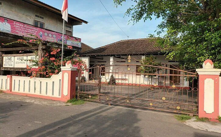 Edan! Maling Bobol Kantor Desa dan 2 SD Negeri di Ceper dalam 1 Malam ... Edan! Maling Bobol Kantor Desa dan 2 SD Negeri di Ceper dalam 1 Malam ...
