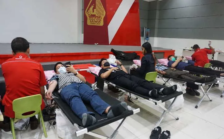 Rayakan HUT ke-52, Astra Motor Jateng Adakan Pendonoron Darah - Espos ... Rayakan HUT ke-52, Astra Motor Jateng Adakan Pendonoron Darah - Espos ...