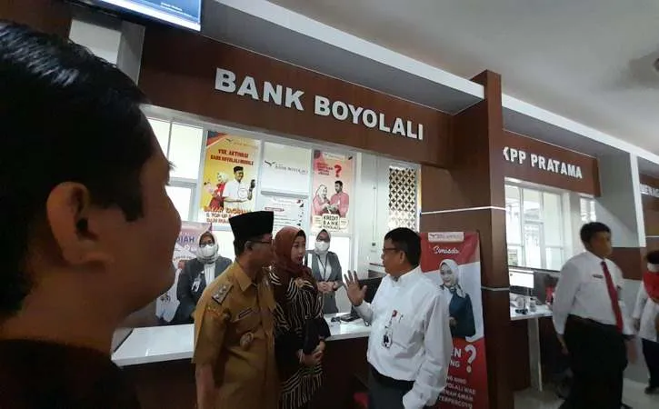 Pemkab Boyolali Buka Mal Pelayanan Publik, Urus Perizinan Tak Lagi Wira-Wiri - Espos.id | Espos ...