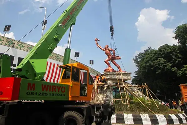 Patung Obor Manahan Solo Dipindah setelah 4 Tahun Tertunda, Begini ...