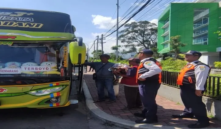 Dishub Salatiga Gelar Ramp Check Jelang Nataru, Ini Hasilnya - Espos.id
