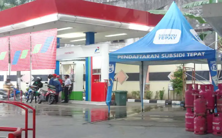Beli Solar Subsidi di Solo Wajib Pakai QR Code, SPBU Ini Siap Bantu Pendaftaran - Espos.id
