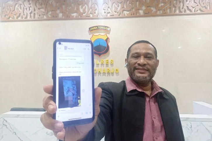 Sebar Foto Telanjang Pacar Mahasiswa Di Sukoharjo Dilaporkan Ke Polisi Esposid Espos