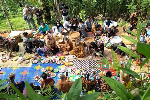 Nyadran, Menyatukan Tradisi Jawa dan Islam Jelang Ramadan - Espos.id