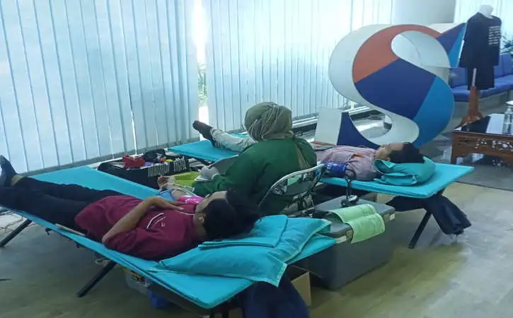 Semangat Membantu Sesama, Solopos Media Group Gelar Donor Darah - Espos.id