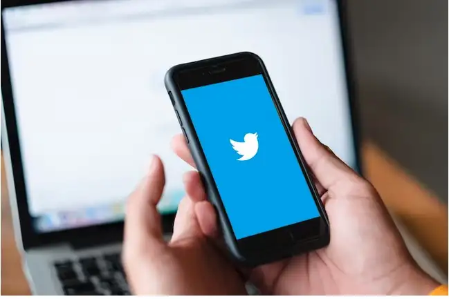 Mengenal Arti WTS dan WTB yang Viral di Twitter - Espos.id