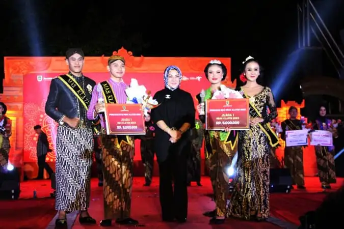 Kenalkan Alexander dan Raphaella, Mas dan Mbak Duta Wisata Klaten 2023 - Espos.id