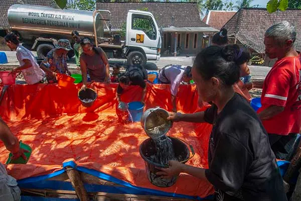 Hingga Hari Ini, BPBD Boyolali Pasok 173 Tangki Air ke 6 Kecamatan Kekeringan - Espos.id