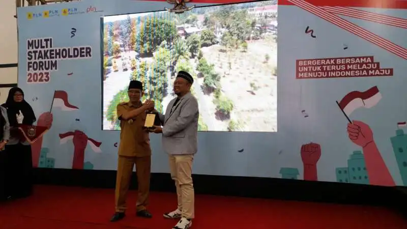 Pakai Mobil Listrik untuk Dinas, Pemkab Boyolali Dapat Penghargaan dari ...