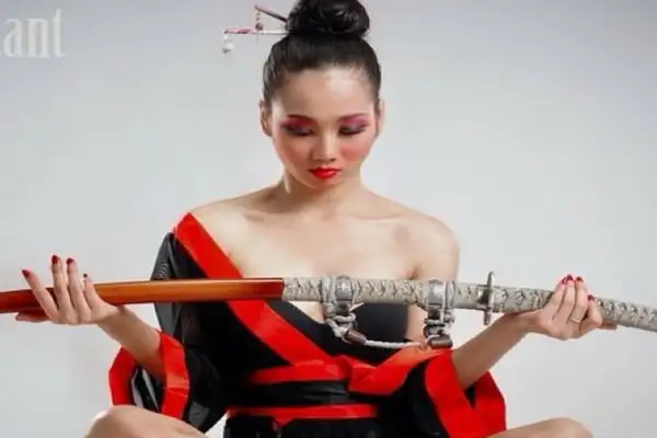 Profil Virly Virginia yang Terseret Kasus Rumah Produksi Film Dewasa - Espos.id