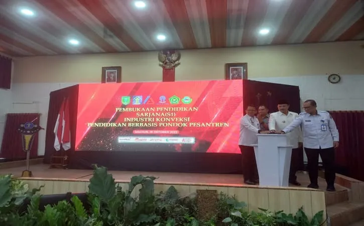 Pertama di Indonesia! Pemkot Madiun Beri Beasiswa Kuliah S1 Bagi 20 Narapidana - Espos.id ...