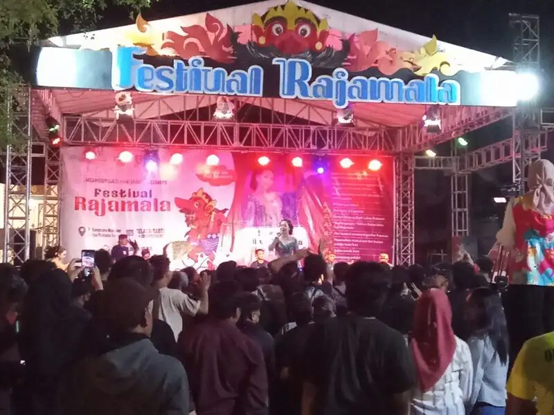 Panggung Rina Aditama dan Sangkara Musik Ramaikan Festival Rajamala ...