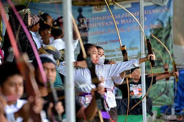 Lomba Panahan Tradisional Jemparingan di Bali, Lestarikan Olahraga & Budaya - Espos.id