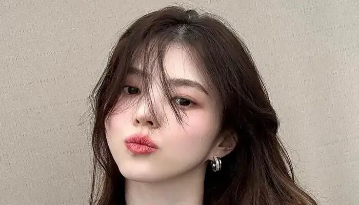 Han So Hee Akui Berkencan Dengan Ryu Jun Yeol - Espos.id