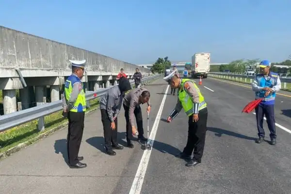 Sebabkan 6 Orang Meninggal Kecelakaan di Tol Boyolali, Sopir Jadi Tersangka - Espos.id