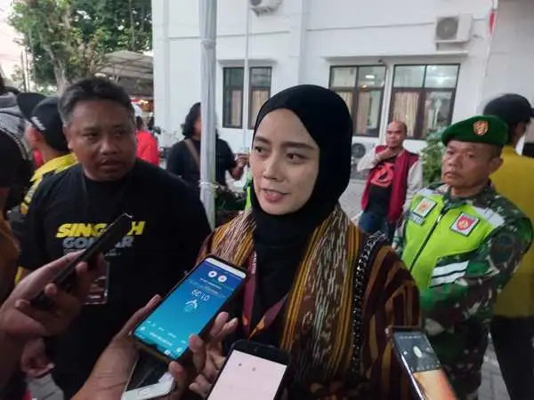 Profil Sova Marwati, Satu-satunya Perempuan di Daftar Cabup-Cawabup Klaten 2024 - Espos.id