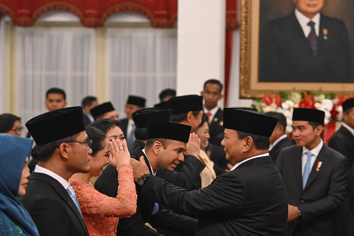 Prabowo Lantik 7 Utusan Khusus Presiden, Ada Raffi Ahmad hingga Gus ... Prabowo Lantik 7 Utusan Khusus Presiden, Ada Raffi Ahmad hingga Gus ...