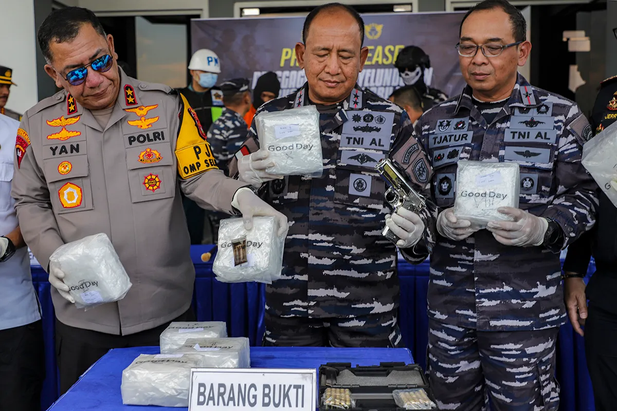 TNI AL Gagalkan Penyelundupan 10 Kg Sabu dari Malaysia di Perairan Kepri - Espos.id