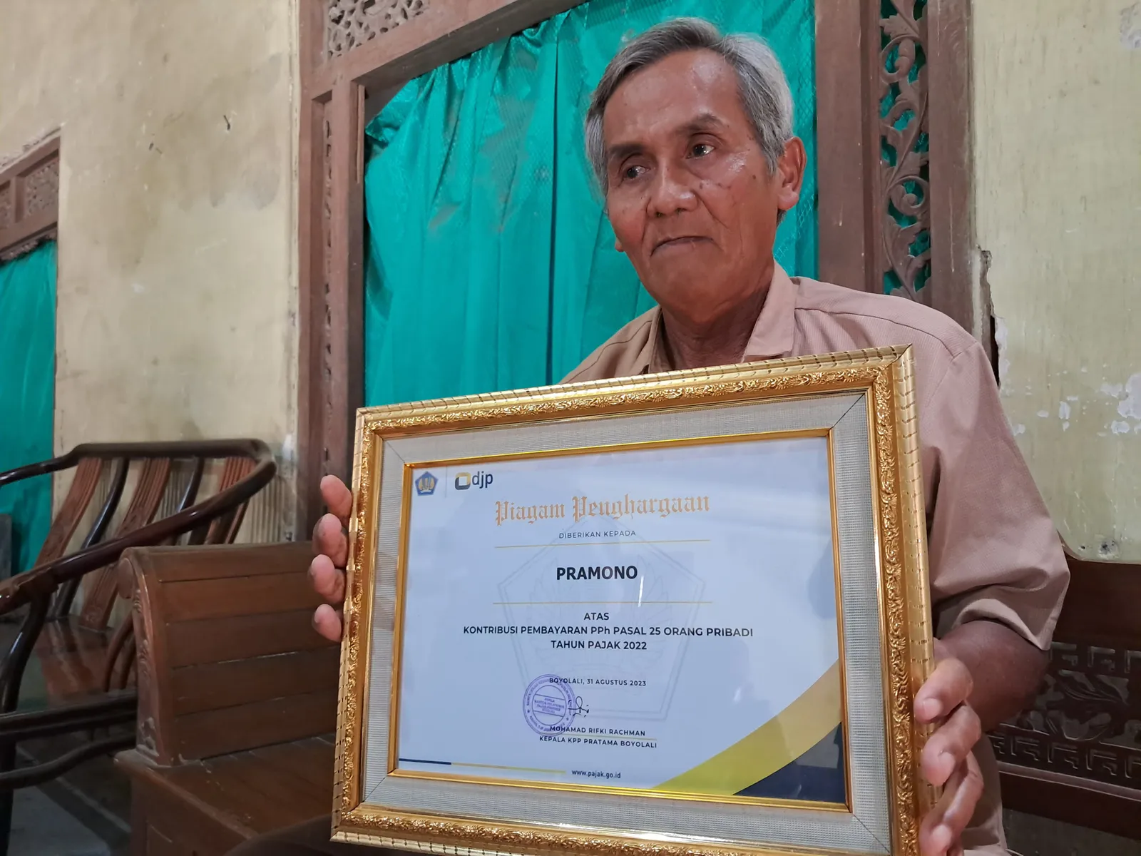 Ditagih Pajak Besar, Pengusaha Susu UD Pramono Boyolali Angkat Tangan - Espos.id