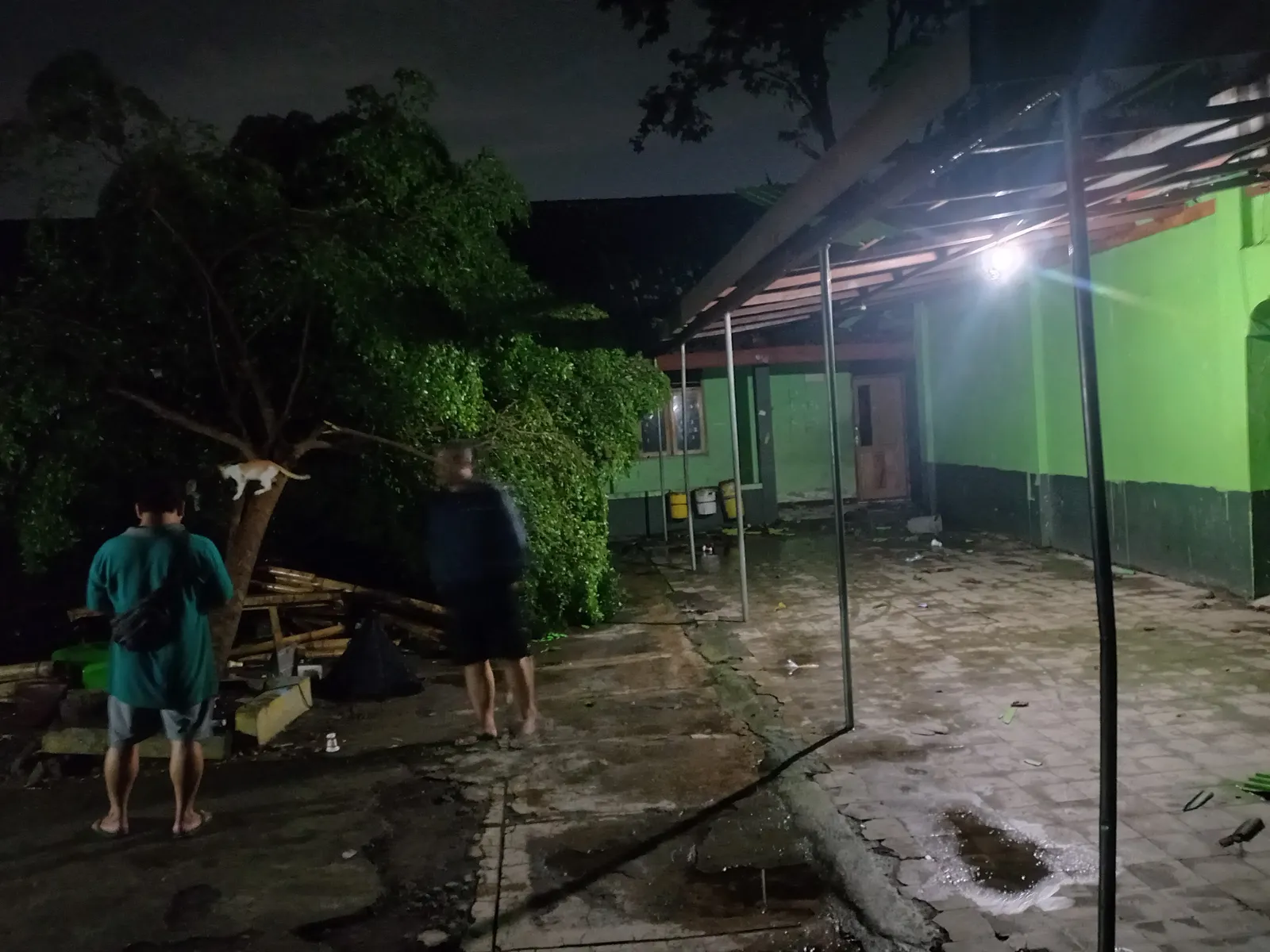 Angin Ribut Kembali Terjang Klaten, Sejumlah Sekolah Terdampak - Espos.id