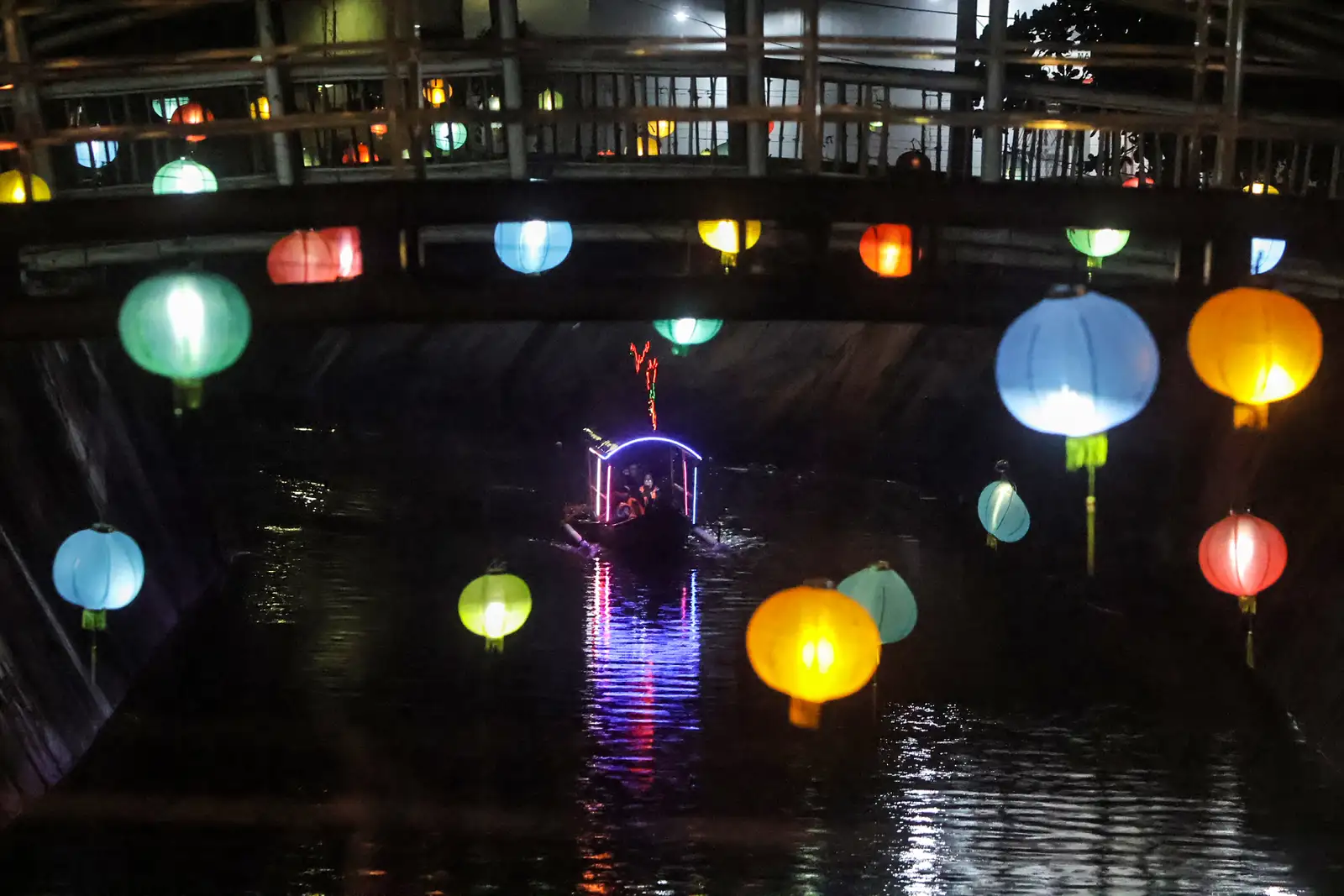 Agenda Solo Hari Ini: Street Art Market Gatsu sampai Wisata Perahu Kali Pepe - Espos.id | Espos ...